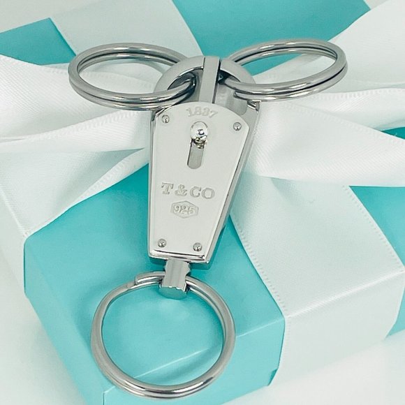 Tiffany & Co. | Accessories | Pristine Tiffany Co 837 Valet Key Ring ...